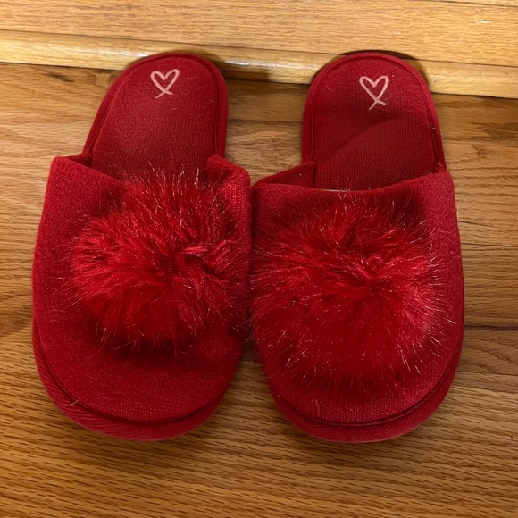 Victoria's Secret | Shoes | Red Victorias Secret Slippers With Pom Pom ...